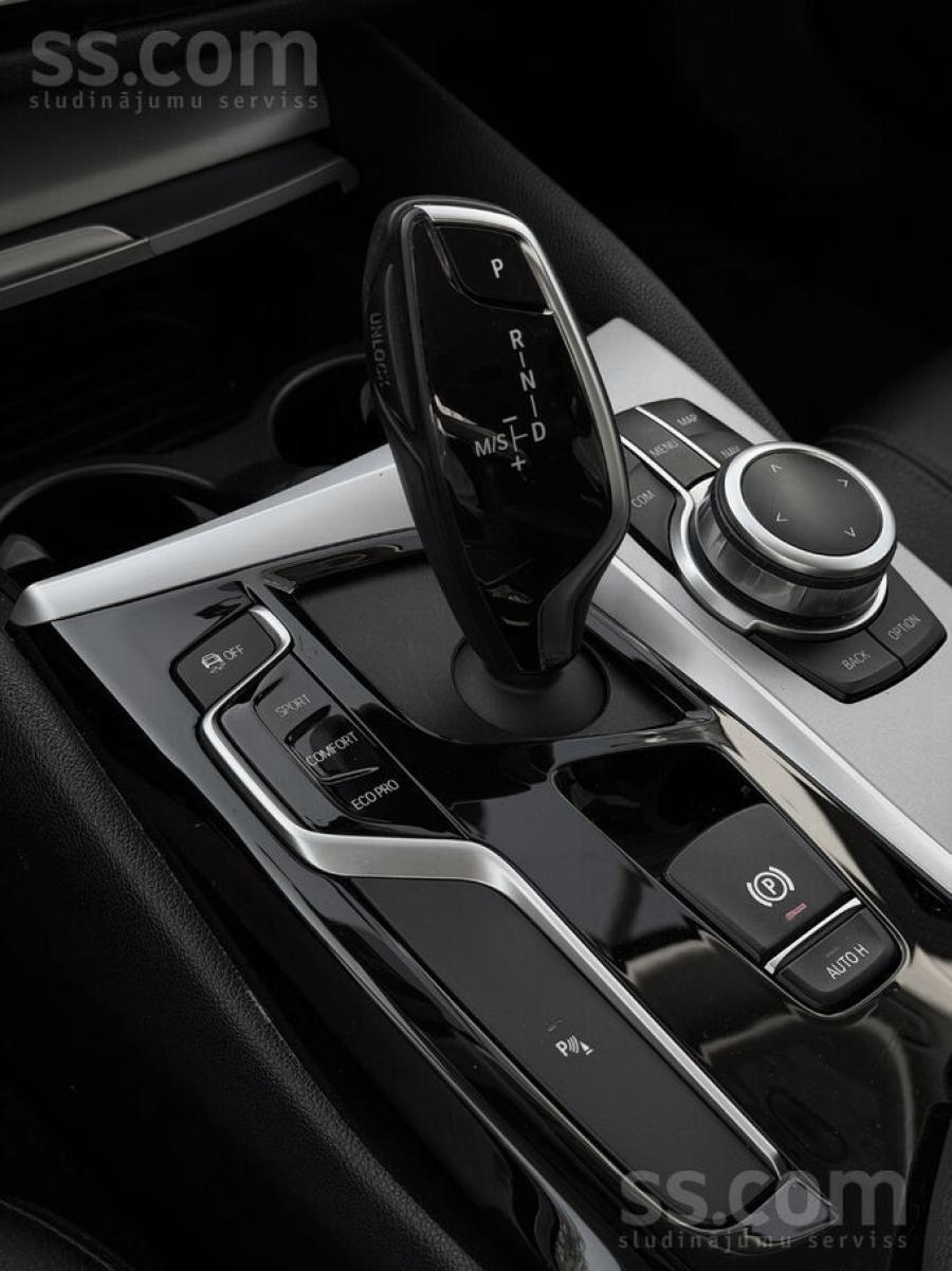 Melns BMW 530 2019 Rīga, ar dzinēja tilpumu 3.00 L un nobraukumu 235 tūkst. km par 16800 €, foto 13 vietnē AUTOMOTO.COM.LV