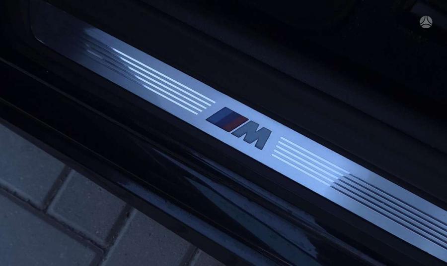 Melns BMW 530 2019 Kauņa, ar dzinēja tilpumu 2.00 L un nobraukumu 290 tūkst. km par 19950 €, foto 11 vietnē AUTOMOTO.COM.LV