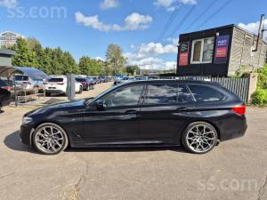 Melns BMW 530 2019 Rīga, ar dzinēja tilpumu 3.00 L un nobraukumu 306 tūkst. km par 22990 €, foto 10 vietnē AUTOMOTO.COM.LV