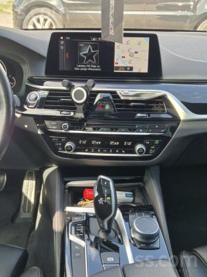 Melns BMW 530 2019 Rīga, ar dzinēja tilpumu 3.00 L un nobraukumu 306 tūkst. km par 22990 €, foto 22 vietnē AUTOMOTO.COM.LV