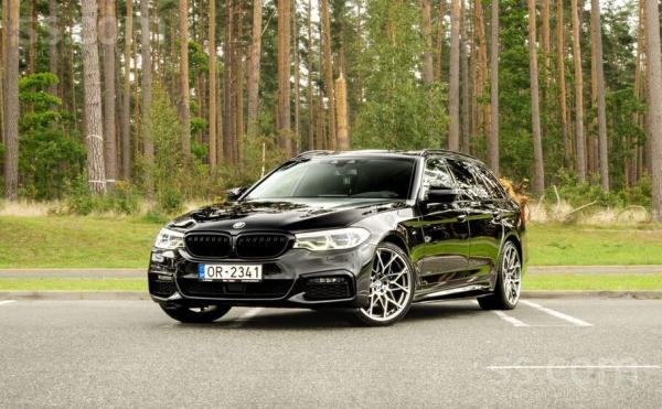 Black BMW 530 2019 in Riga, with an engine capacity of 3.00 L and mileage of 306 thousand km for 22990 €, photo 5 on AUTOMOTO.COM.LV