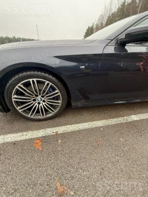 Melns BMW 530 2020 Rīga, ar dzinēja tilpumu 3.00 L un nobraukumu 124 tūkst. km par 32900 €, foto 4 vietnē AUTOMOTO.COM.LV