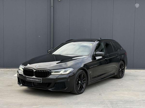 Black BMW 530 2020 in Kaunas, with an engine capacity of 2.99 L and mileage of 273 thousand km for 24999 €, photo 1 on AUTOMOTO.COM.LV