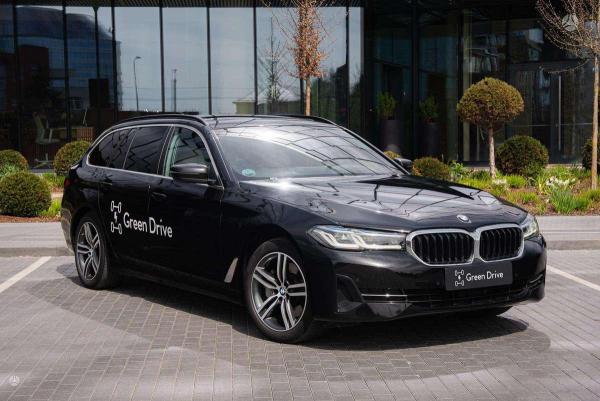 Black BMW 530 2020 in Vilnius, with an engine capacity of 2.00 L and mileage of 93 thousand km for 27990 €, photo 7 on AUTOMOTO.COM.LV