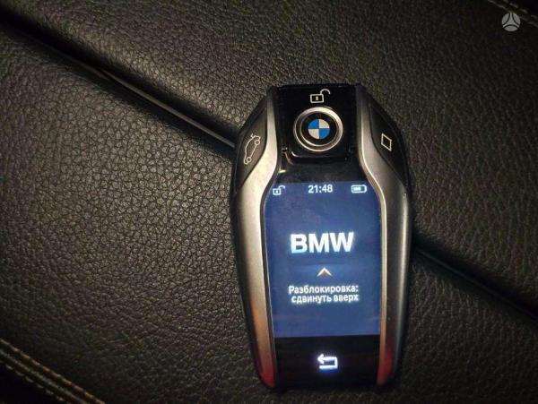 Black BMW 530 2020 in Vilnius, with an engine capacity of 2.99 L and mileage of 331 thousand km for 16800 €, photo 8 on AUTOMOTO.COM.LV