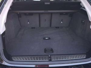 Black BMW 530 2020 in Vilnius, with an engine capacity of 2.99 L and mileage of 331 thousand km for 16800 €, photo 23 on AUTOMOTO.COM.LV