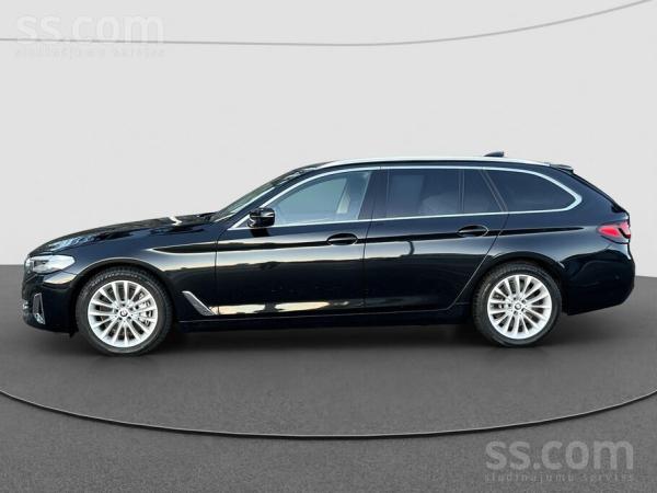 Melns BMW 530 2021 Rīga, ar dzinēja tilpumu 3.00 L un nobraukumu 96 tūkst. km par 35400 €, foto 2 vietnē AUTOMOTO.COM.LV