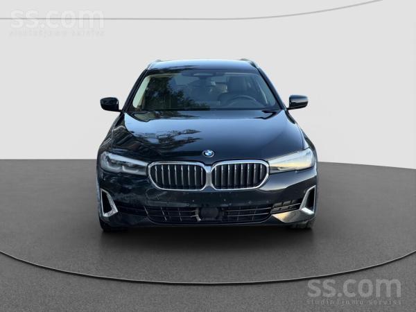 Melns BMW 530 2021 Rīga, ar dzinēja tilpumu 3.00 L un nobraukumu 96 tūkst. km par 35400 €, foto 4 vietnē AUTOMOTO.COM.LV