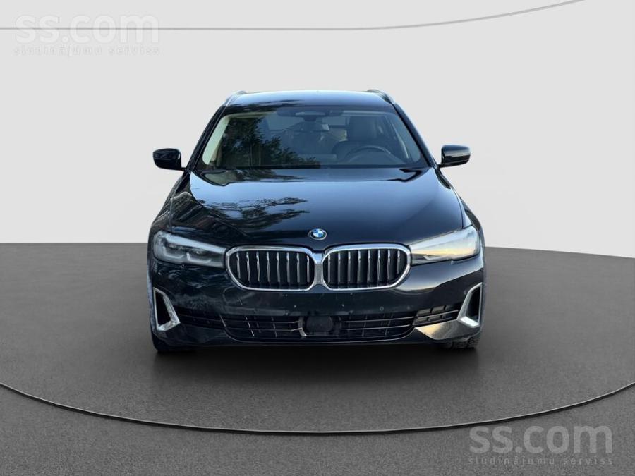 Melns BMW 530 2021 Rīga, ar dzinēja tilpumu 3.00 L un nobraukumu 96 tūkst. km par 35400 €, foto 4 vietnē AUTOMOTO.COM.LV
