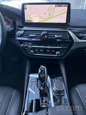 Melns BMW 530 2021 Rīga, ar dzinēja tilpumu 3.00 L un nobraukumu 96 tūkst. km par 35400 €, foto 8 vietnē AUTOMOTO.COM.LV