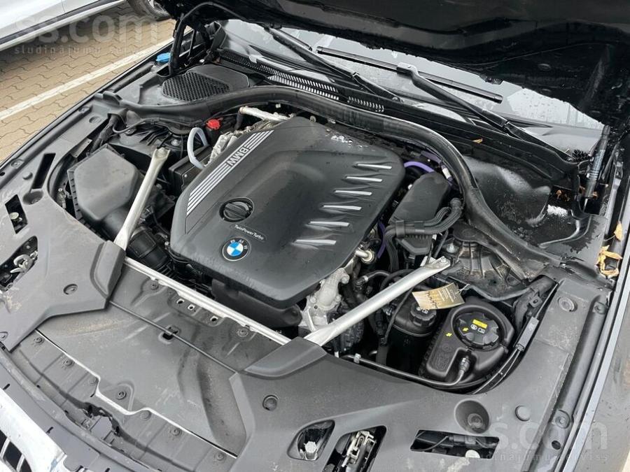 Melns BMW 530 2021 Rīga, ar dzinēja tilpumu 3.00 L un nobraukumu 96 tūkst. km par 35400 €, foto 16 vietnē AUTOMOTO.COM.LV