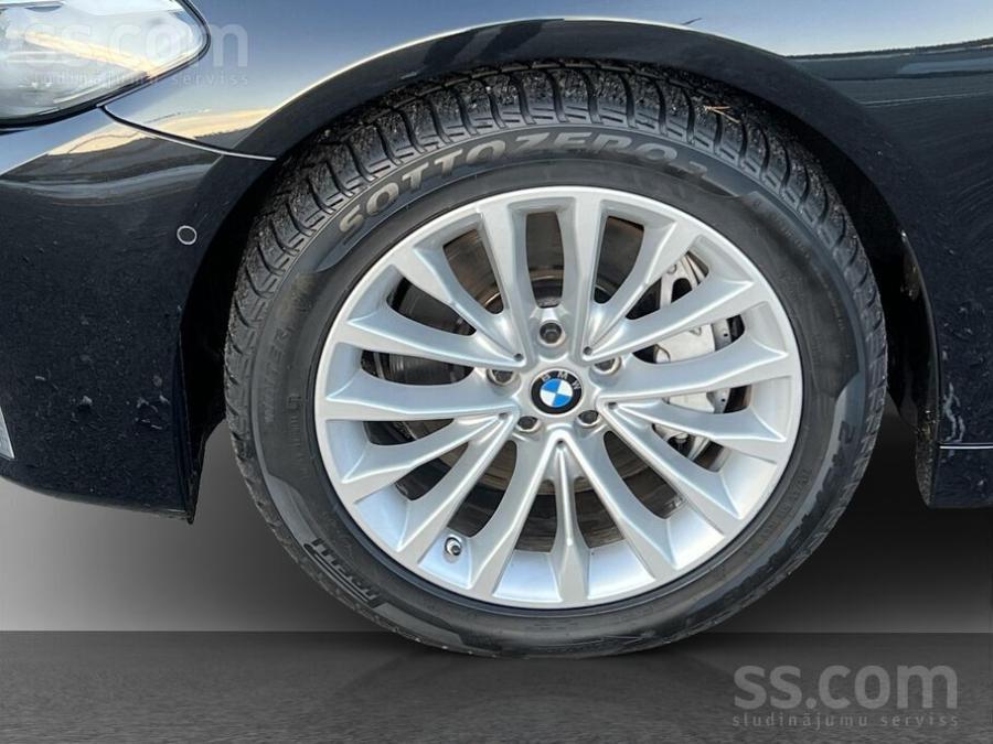 Melns BMW 530 2021 Rīga, ar dzinēja tilpumu 3.00 L un nobraukumu 96 tūkst. km par 35400 €, foto 18 vietnē AUTOMOTO.COM.LV