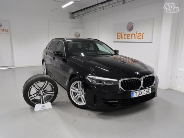 Melns BMW 530 2021 Kauņa, ar dzinēja tilpumu 0.00 L un nobraukumu 95 tūkst. km par 29919 €, foto 1 vietnē AUTOMOTO.COM.LV