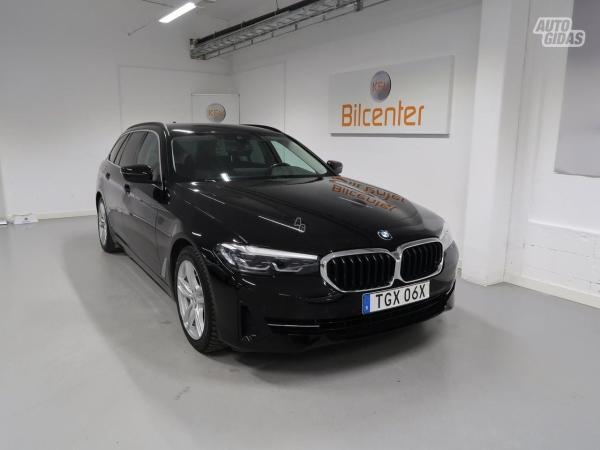Melns BMW 530 2021 Kauņa, ar dzinēja tilpumu 0.00 L un nobraukumu 95 tūkst. km par 29919 €, foto 4 vietnē AUTOMOTO.COM.LV