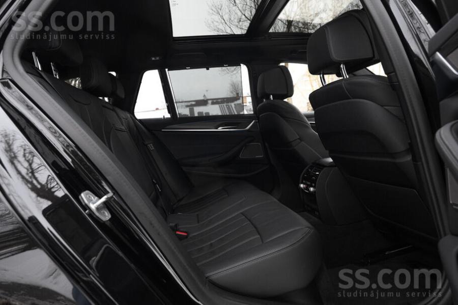Melns BMW 530 2021 Jelgava, ar dzinēja tilpumu 2.00 L un nobraukumu 136 tūkst. km par 38900 €, foto 16 vietnē AUTOMOTO.COM.LV