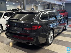 Melns BMW 530 2021 Mārupe, ar dzinēja tilpumu 2.00 L un nobraukumu 156 tūkst. km par 25990 €, foto 2 vietnē AUTOMOTO.COM.LV