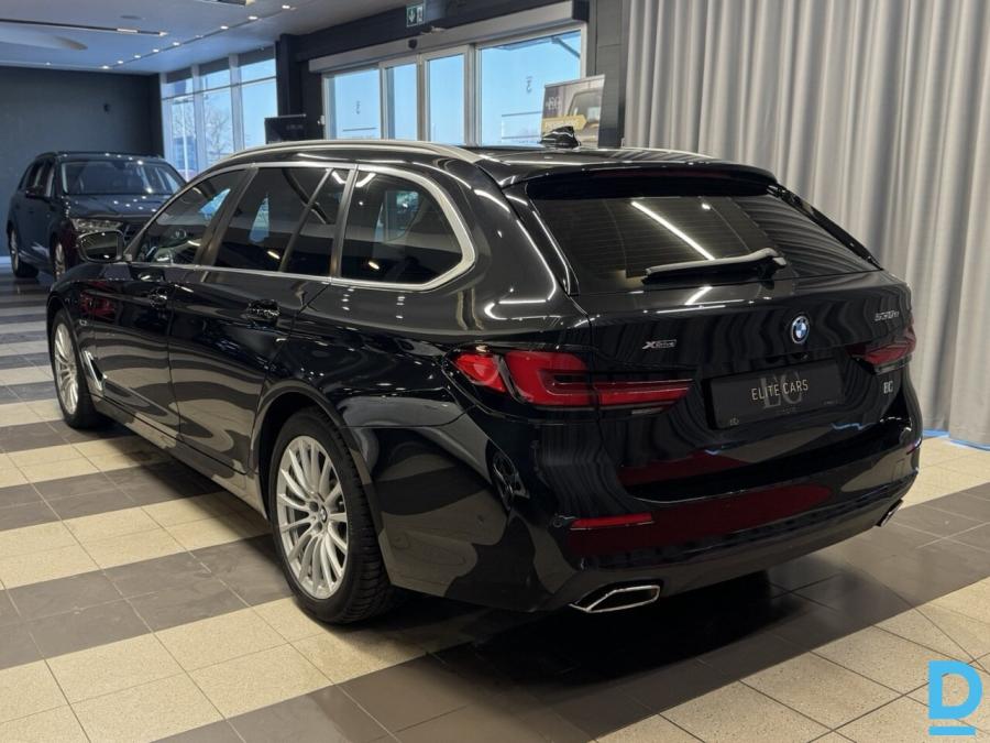 Melns BMW 530 2021 Mārupe, ar dzinēja tilpumu 2.00 L un nobraukumu 156 tūkst. km par 25990 €, foto 4 vietnē AUTOMOTO.COM.LV