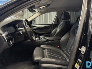 Melns BMW 530 2021 Mārupe, ar dzinēja tilpumu 2.00 L un nobraukumu 156 tūkst. km par 25990 €, foto 7 vietnē AUTOMOTO.COM.LV