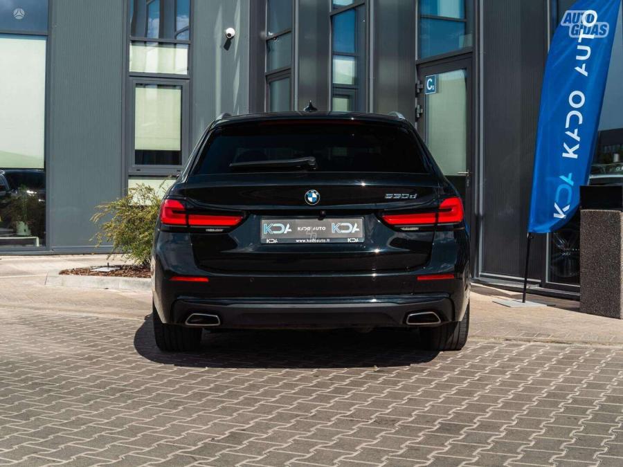 Black BMW 530 2021 in Marijampole, with an engine capacity of 3.00 L and mileage of 77 thousand km for 34950 €, photo 10 on AUTOMOTO.COM.LV