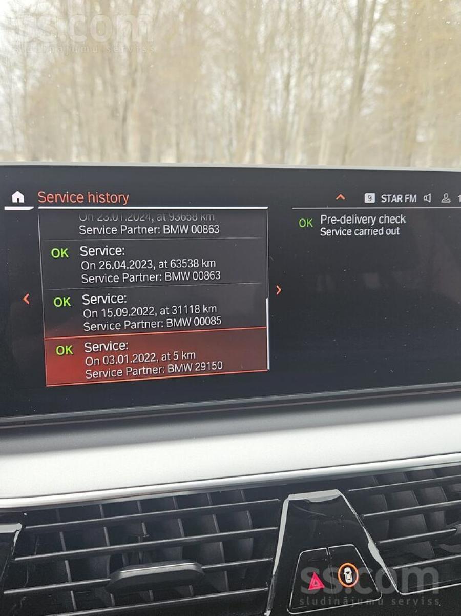 Melns BMW 530 2021 Tukums, ar dzinēja tilpumu 3.00 L un nobraukumu 159 tūkst. km par 26400 €, foto 21 vietnē AUTOMOTO.COM.LV