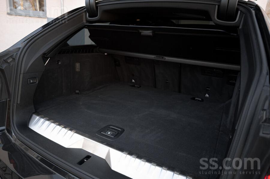 Melns BMW 530 2021 Jelgava, ar dzinēja tilpumu 2.00 L un nobraukumu 137 tūkst. km par 37000 €, foto 14 vietnē AUTOMOTO.COM.LV