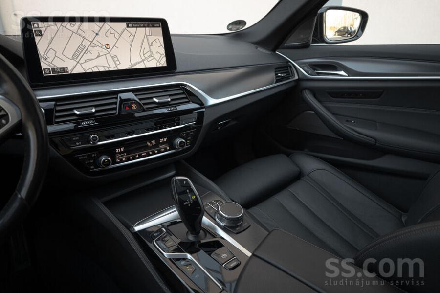 Melns BMW 530 2021 Jelgava, ar dzinēja tilpumu 2.00 L un nobraukumu 137 tūkst. km par 37000 €, foto 16 vietnē AUTOMOTO.COM.LV