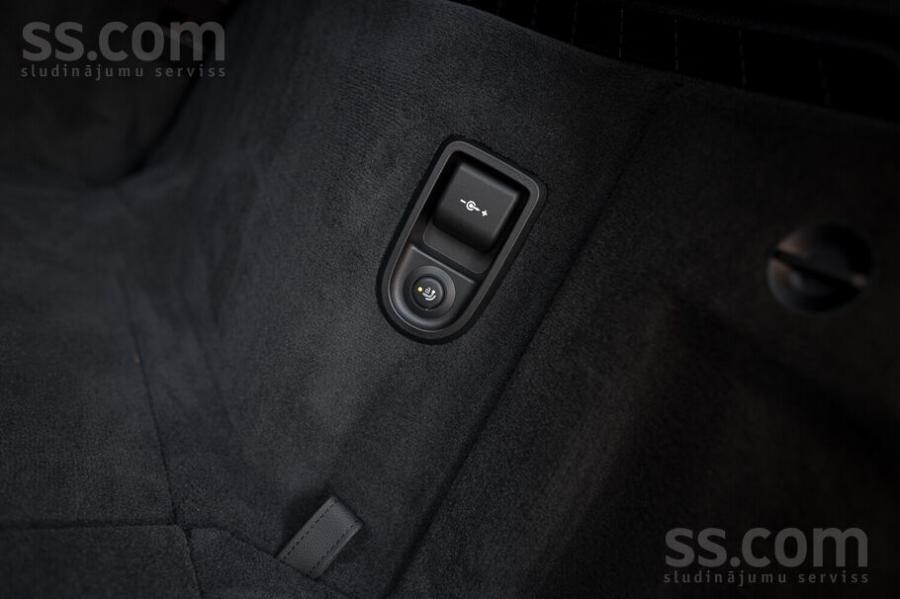 Melns BMW 530 2021 Jelgava, ar dzinēja tilpumu 2.00 L un nobraukumu 137 tūkst. km par 37000 €, foto 33 vietnē AUTOMOTO.COM.LV