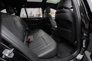 Melns BMW 530 2021 Jelgava, ar dzinēja tilpumu 2.00 L un nobraukumu 206 tūkst. km par 28900 €, foto 14 vietnē AUTOMOTO.COM.LV