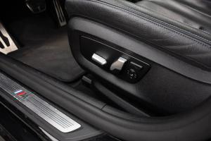 Melns BMW 530 2021 Jelgava, ar dzinēja tilpumu 2.00 L un nobraukumu 206 tūkst. km par 28900 €, foto 19 vietnē AUTOMOTO.COM.LV