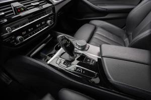 Melns BMW 530 2021 Jelgava, ar dzinēja tilpumu 2.00 L un nobraukumu 206 tūkst. km par 28900 €, foto 20 vietnē AUTOMOTO.COM.LV