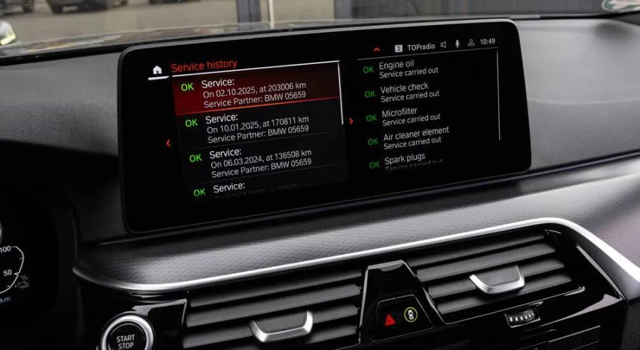 Melns BMW 530 2021 Jelgava, ar dzinēja tilpumu 2.00 L un nobraukumu 206 tūkst. km par 28900 €, foto 24 vietnē AUTOMOTO.COM.LV