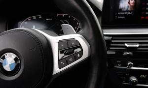 Melns BMW 530 2021 Jelgava, ar dzinēja tilpumu 2.00 L un nobraukumu 206 tūkst. km par 28900 €, foto 27 vietnē AUTOMOTO.COM.LV