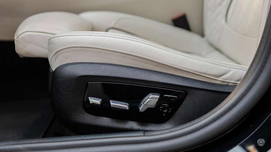 Melns BMW 530 2021 Viļņa, ar dzinēja tilpumu 2.99 L un nobraukumu 191 tūkst. km par 28900 €, foto 20 vietnē AUTOMOTO.COM.LV