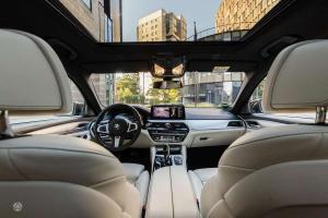 Melns BMW 530 2021 Viļņa, ar dzinēja tilpumu 2.99 L un nobraukumu 191 tūkst. km par 28900 €, foto 27 vietnē AUTOMOTO.COM.LV