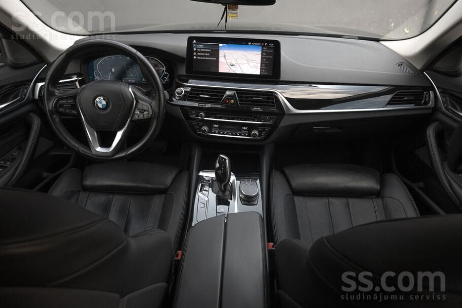 Black BMW 530 2021 in Jelgava, with an engine capacity of 2.00 L and mileage of 211 thousand km for 22000 €, photo 9 on AUTOMOTO.COM.LV