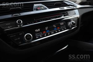 Black BMW 530 2021 in Jelgava, with an engine capacity of 2.00 L and mileage of 211 thousand km for 22000 €, photo 19 on AUTOMOTO.COM.LV