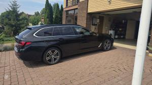 Melns BMW 530 2021 Viļņa, ar dzinēja tilpumu 2.00 L un nobraukumu 146 tūkst. km par 31299 €, foto 5 vietnē AUTOMOTO.COM.LV
