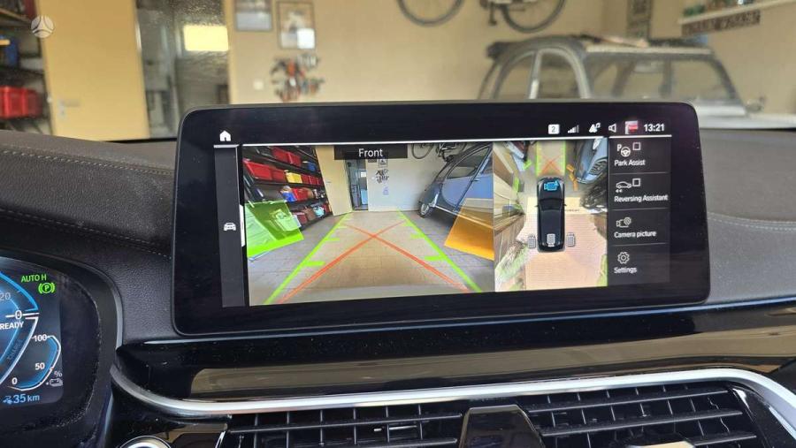 Melns BMW 530 2021 Viļņa, ar dzinēja tilpumu 2.00 L un nobraukumu 146 tūkst. km par 31299 €, foto 24 vietnē AUTOMOTO.COM.LV