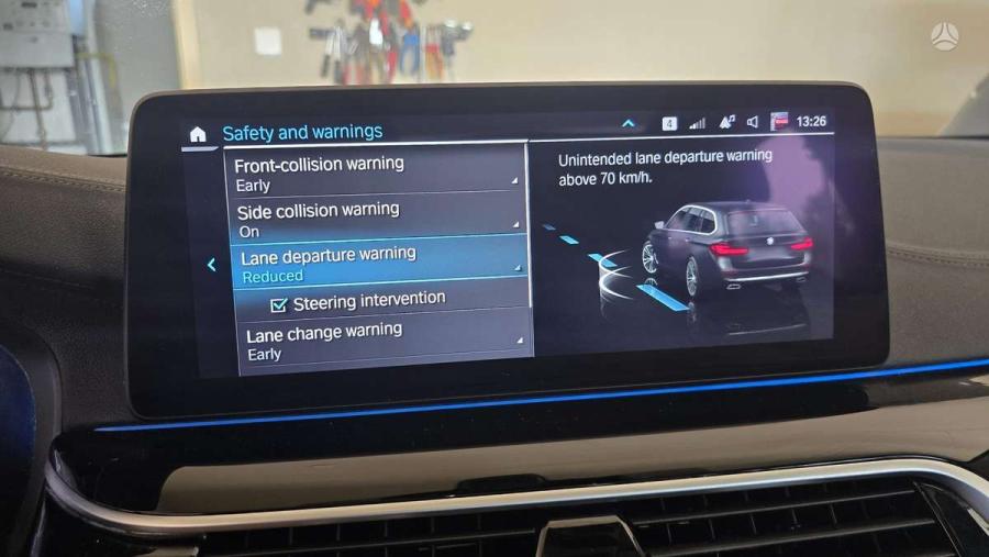 Melns BMW 530 2021 Viļņa, ar dzinēja tilpumu 2.00 L un nobraukumu 146 tūkst. km par 31299 €, foto 41 vietnē AUTOMOTO.COM.LV