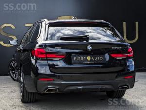 Melns BMW 530 2021 Tukums, ar dzinēja tilpumu 2.00 L un nobraukumu 141 tūkst. km par 29990 €, foto 5 vietnē AUTOMOTO.COM.LV