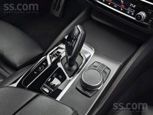 Melns BMW 530 2021 Tukums, ar dzinēja tilpumu 2.00 L un nobraukumu 141 tūkst. km par 29990 €, foto 17 vietnē AUTOMOTO.COM.LV