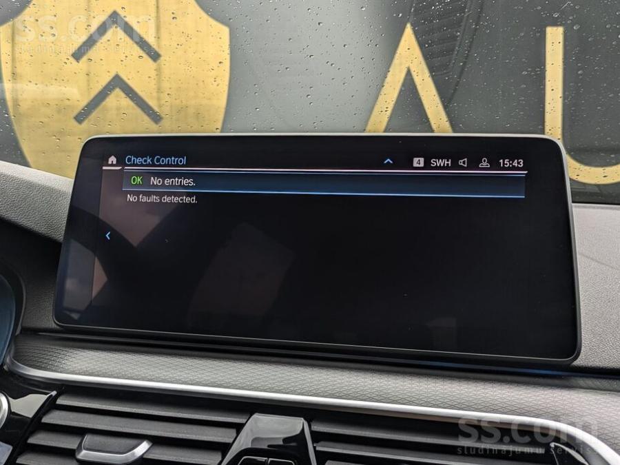 Melns BMW 530 2021 Tukums, ar dzinēja tilpumu 2.00 L un nobraukumu 141 tūkst. km par 29990 €, foto 30 vietnē AUTOMOTO.COM.LV