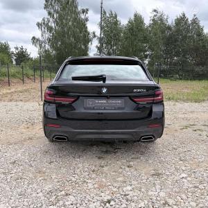 Black BMW 530 2021 in Vilnius, with an engine capacity of 2.00 L and mileage of 192 thousand km for 22900 €, photo 7 on AUTOMOTO.COM.LV