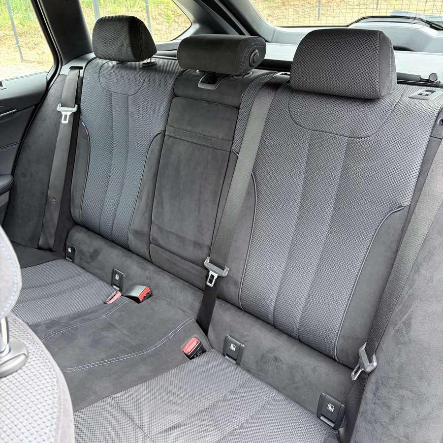 Black BMW 530 2021 in Vilnius, with an engine capacity of 2.00 L and mileage of 192 thousand km for 22900 €, photo 21 on AUTOMOTO.COM.LV