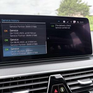 Black BMW 530 2021 in Vilnius, with an engine capacity of 2.00 L and mileage of 192 thousand km for 22900 €, photo 32 on AUTOMOTO.COM.LV
