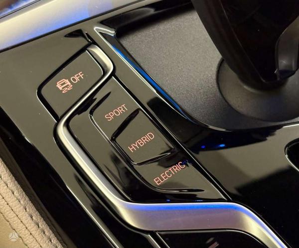 Melns BMW 530 2021 Marijampole, ar dzinēja tilpumu 2.00 L un nobraukumu 50 tūkst. km par 29999 €, foto 5 vietnē AUTOMOTO.COM.LV