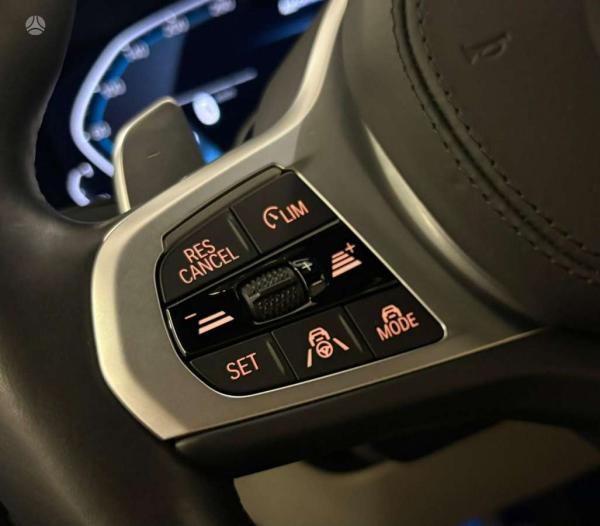 Melns BMW 530 2021 Marijampole, ar dzinēja tilpumu 2.00 L un nobraukumu 50 tūkst. km par 29999 €, foto 11 vietnē AUTOMOTO.COM.LV