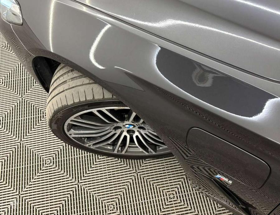 Black BMW 530 2021 in Marijampole, with an engine capacity of 2.00 L and mileage of 50 thousand km for 29999 €, photo 22 on AUTOMOTO.COM.LV