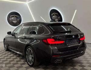 Black BMW 530 2021 in Marijampole, with an engine capacity of 2.00 L and mileage of 50 thousand km for 29999 €, photo 36 on AUTOMOTO.COM.LV