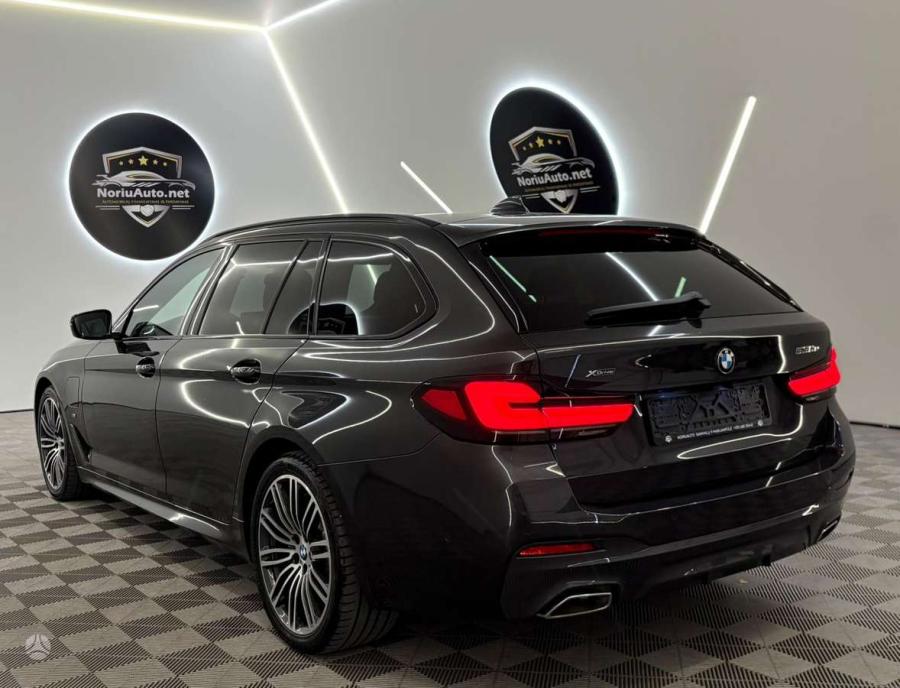 Black BMW 530 2021 in Marijampole, with an engine capacity of 2.00 L and mileage of 50 thousand km for 29999 €, photo 36 on AUTOMOTO.COM.LV